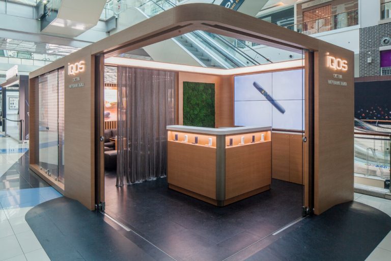 What Are The Top Features of A Reliable IQOS Store?